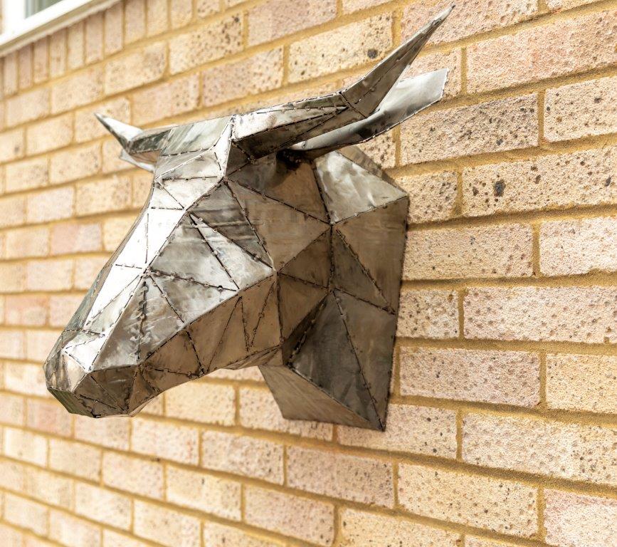 67cm Metal Buffalo Sculpture, Recycled Metal Sculpture – LivingZtyle.com